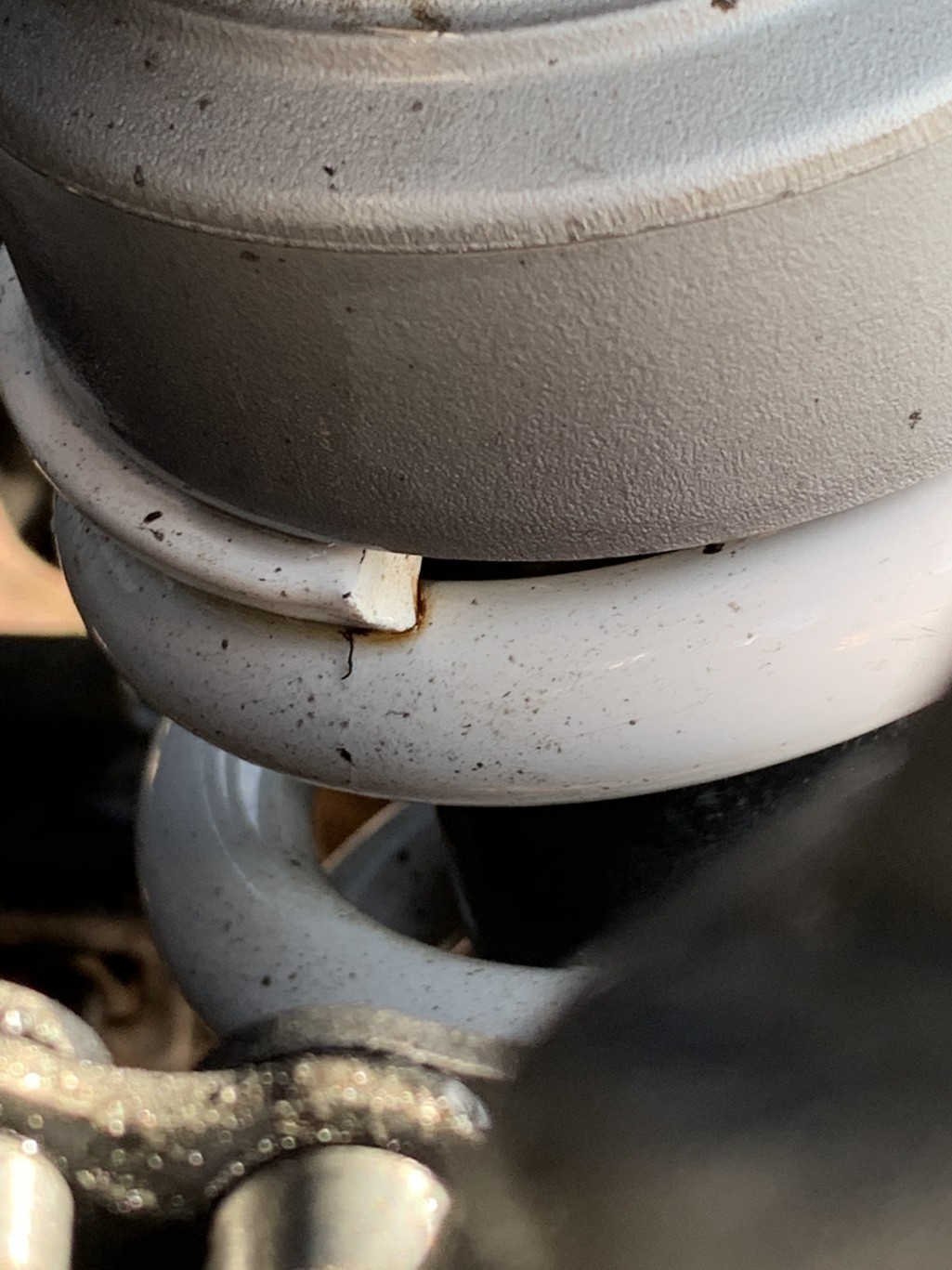 Broken coil? - General Maintenance and Servicing - Triumph Tiger 800 / ...