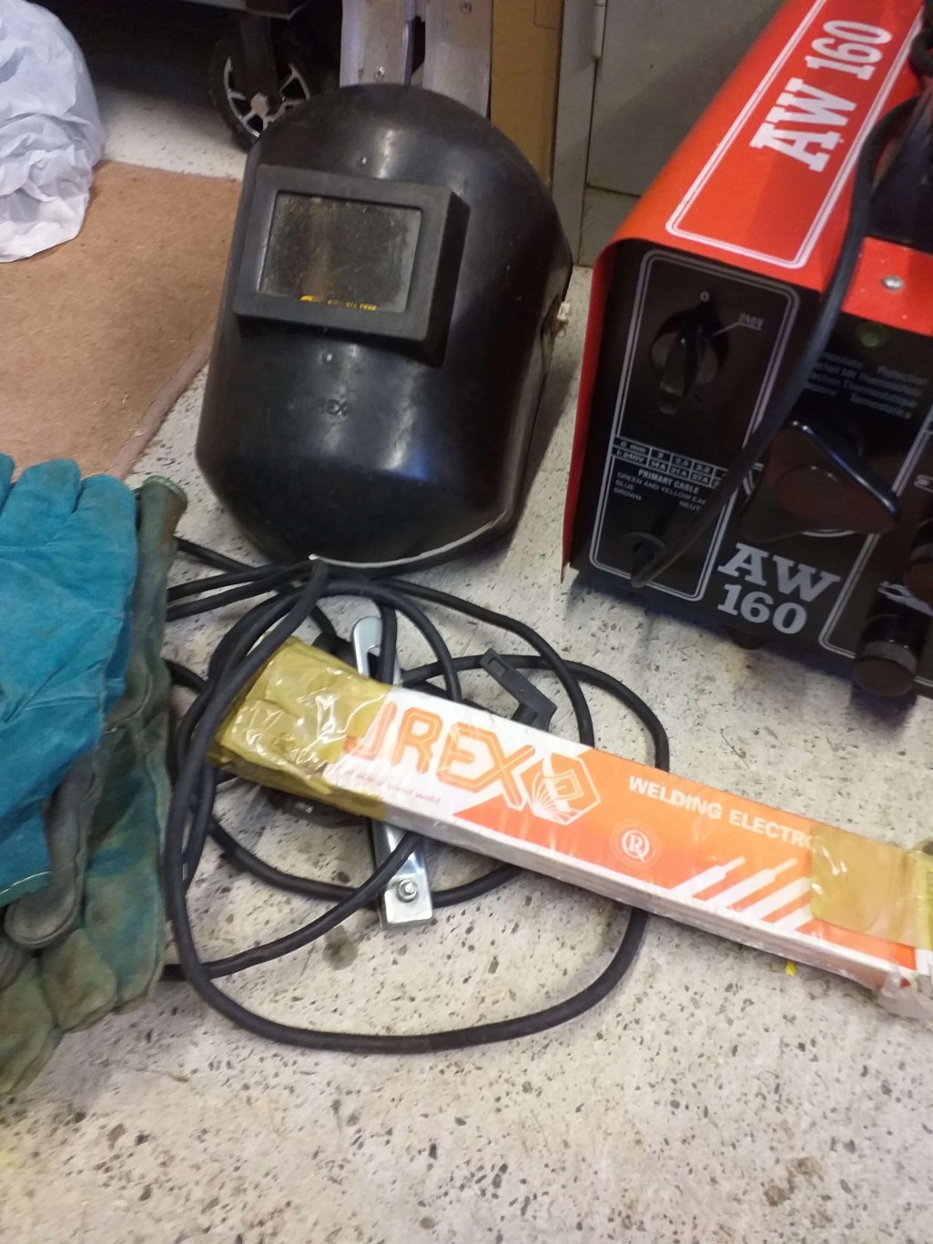 Kestrel MMA AW160 Welder for sale.***SOLD*** - For Sale - Triumph Tiger ...